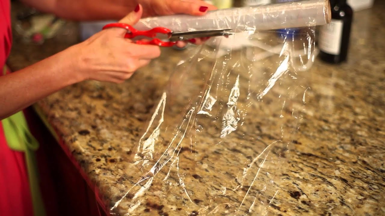 How to Make a Full Face Mask Using Plastic Wrap : Facial Skin Care ...