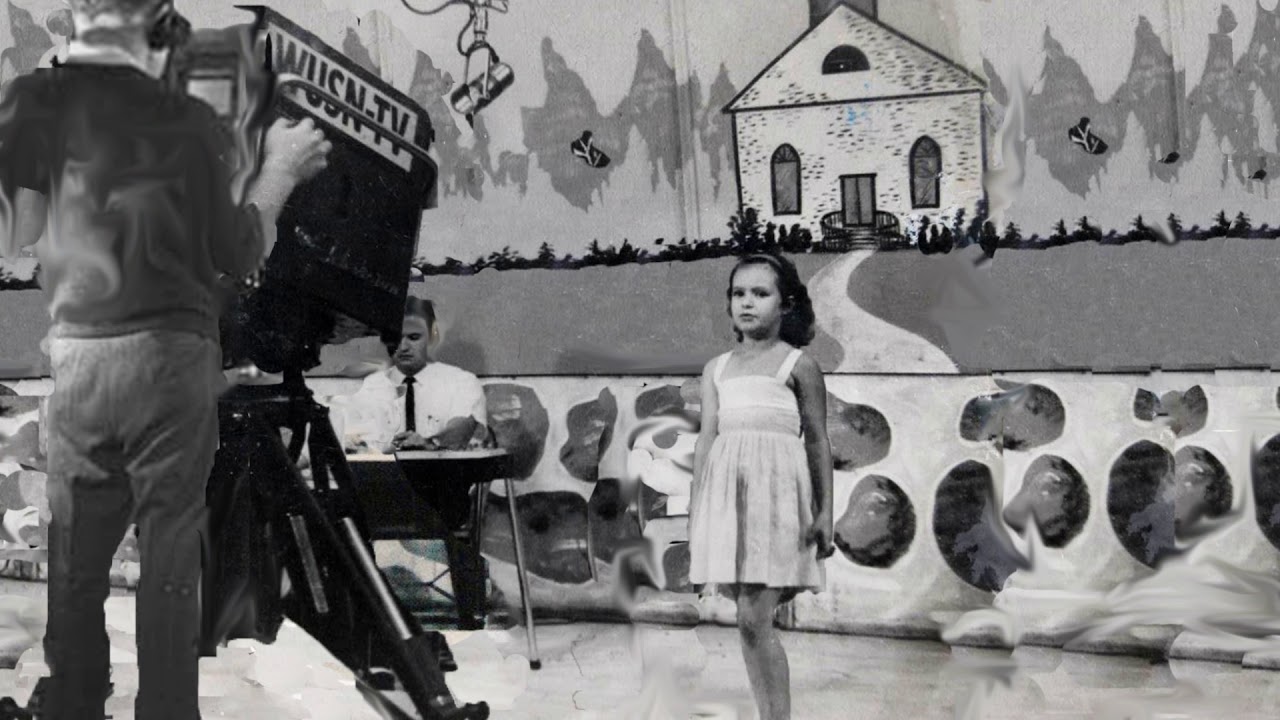 2.5D Parallax Effect WUSN TV, Charleston, SC 1964 Sharon Hamrick - YouTube