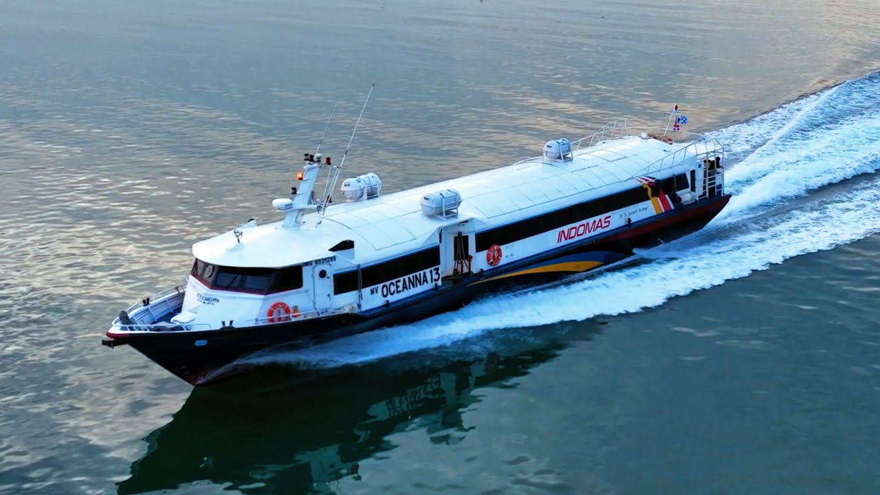Berangkat Pagi Bonus Sunrise Kepulauan Riau Mv. Oceanna 13 - Armada ...