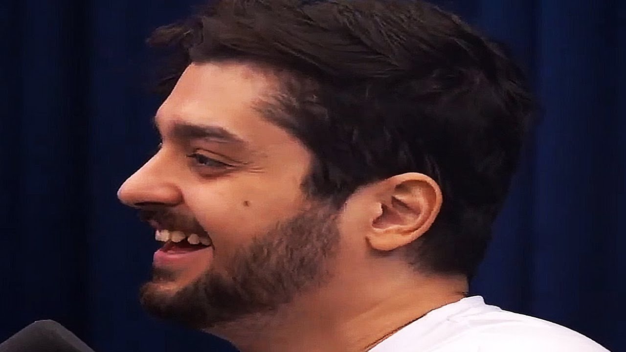o monark quase destruiu o estúdio do flow ao vivo - YouTube