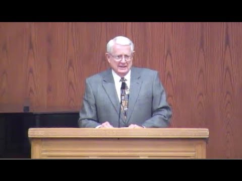 Preaching and Mentoring - Charles R. Swindoll - YouTube