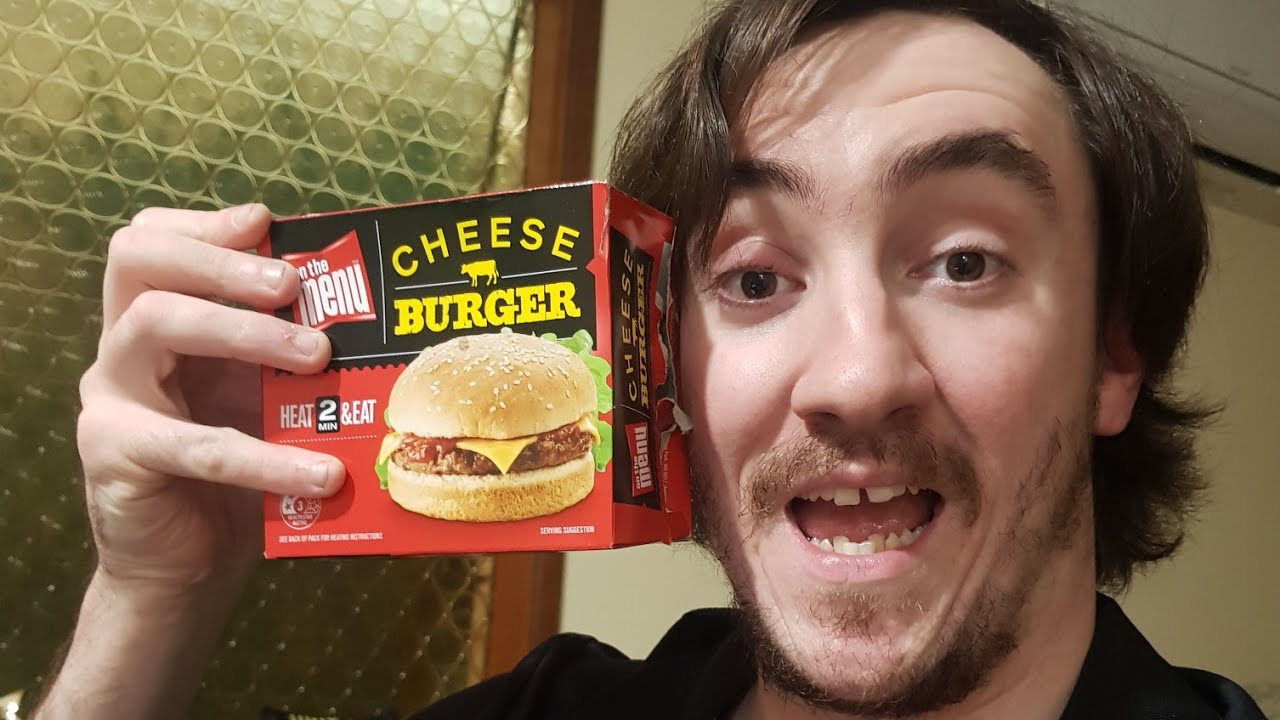 Eating and Reviewing: Food Menu Cheeseburger - YouTube