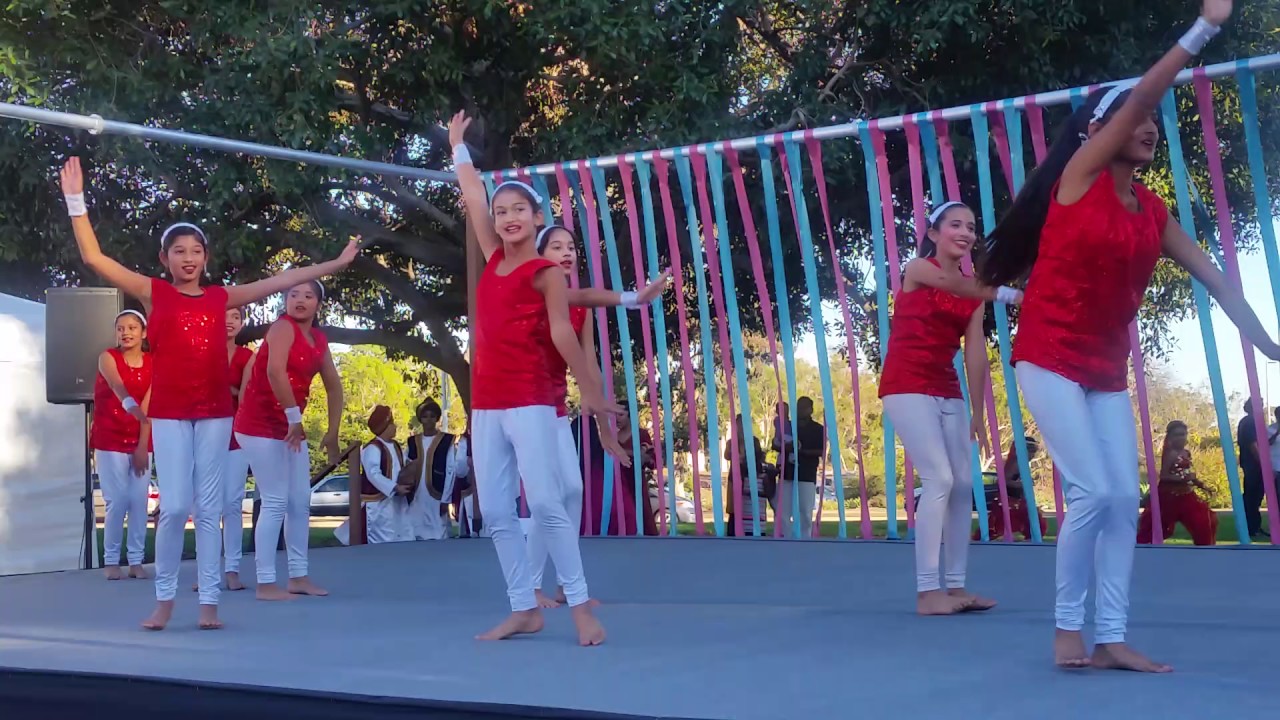 Eva Girls Scout Ceremony, 2016(8) - YouTube