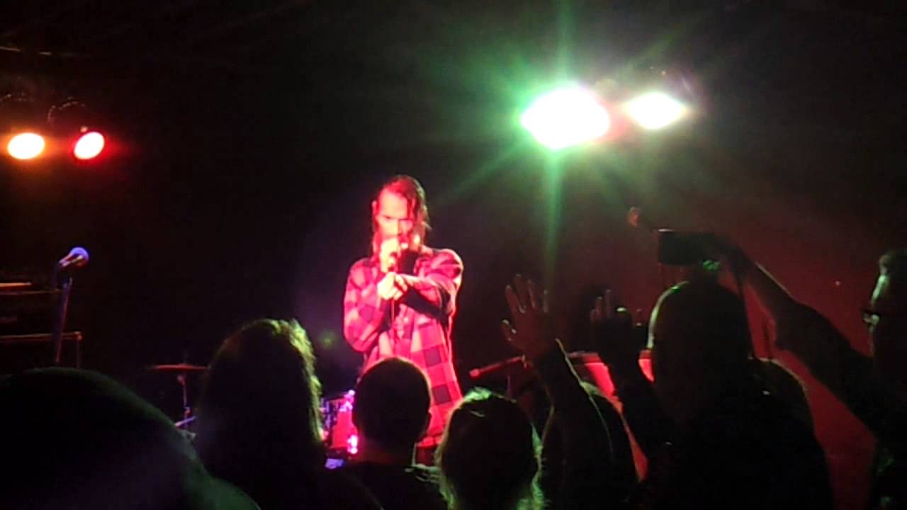 Mr. Chi Pig (SNFU) - Hurt - Live at Call The Office - YouTube