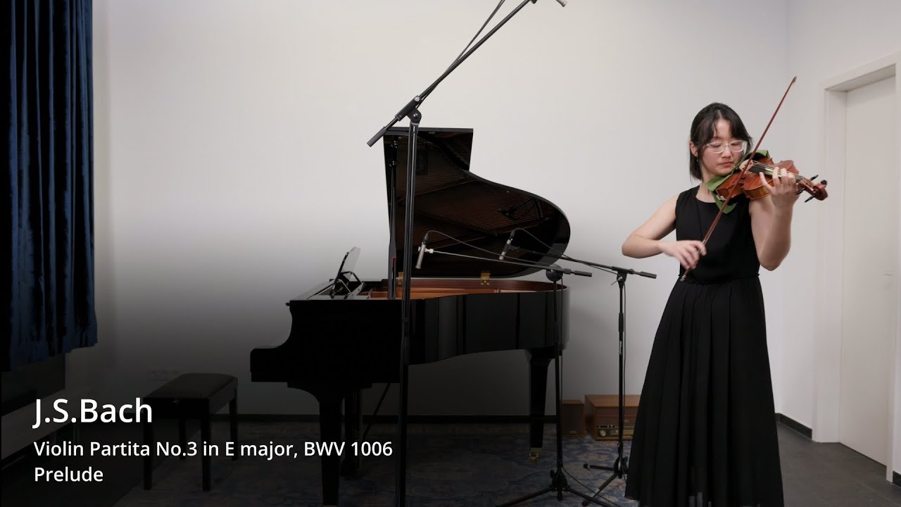 Bach: Violin Partita No.3 in E major, BWV 1006 Prelude - YouTube