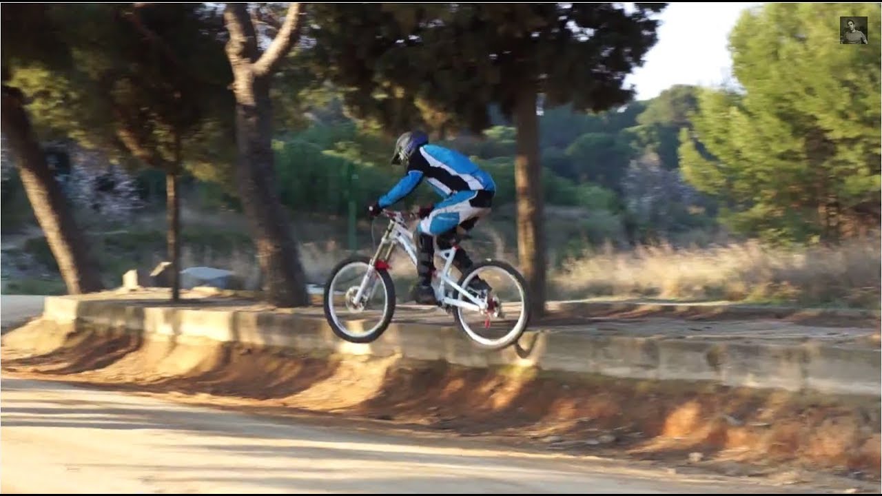 Alex Moren Canyon Torque FRX - YouTube