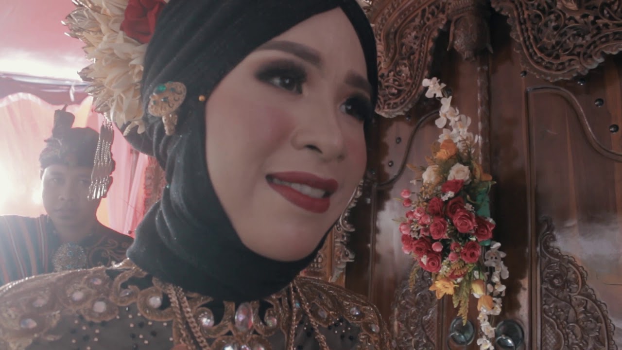 MERARIQ ( menikah) MUSLIM SASAK LOMBOK - YouTube
