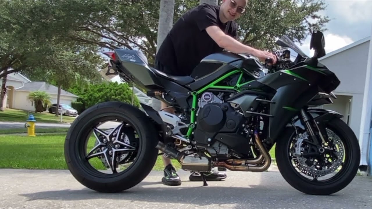 2022 Ninja H2 Carbon WITH MUFFLER OFF! #shorts - YouTube