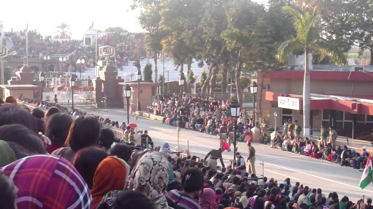 Waga Border - YouTube