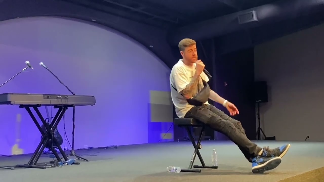 Austin Lanier performing (AUSTIN) at Light Christian Center - YouTube