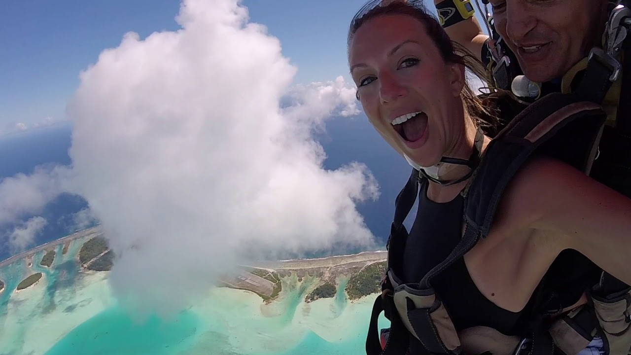 Megan BORA BORA Skydiving - YouTube