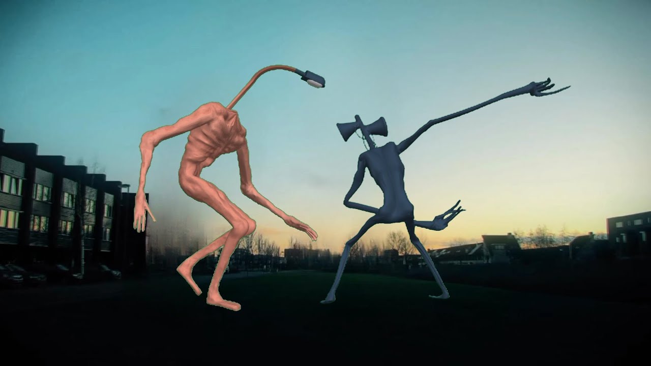 siren head vs light head caught on camera crouched walking credits to ...