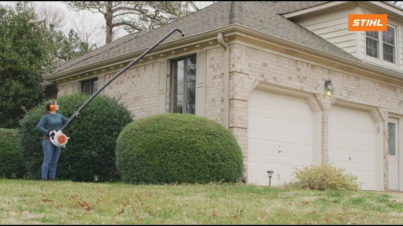 How to clean your gutters using the STIHL Gutter Cleaning Set - YouTube