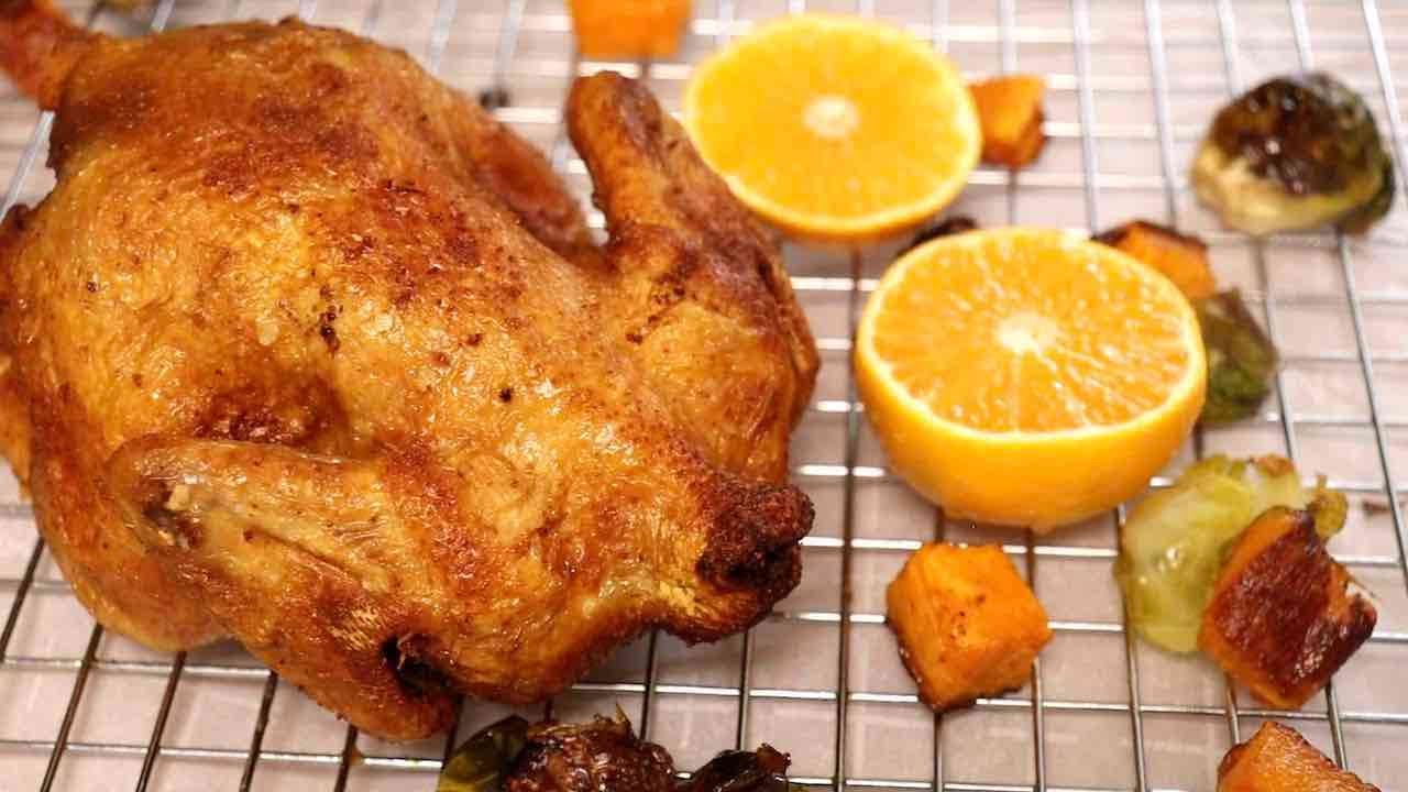 Holiday Dinner for Lonely Singles🎄 ️ - YouTube