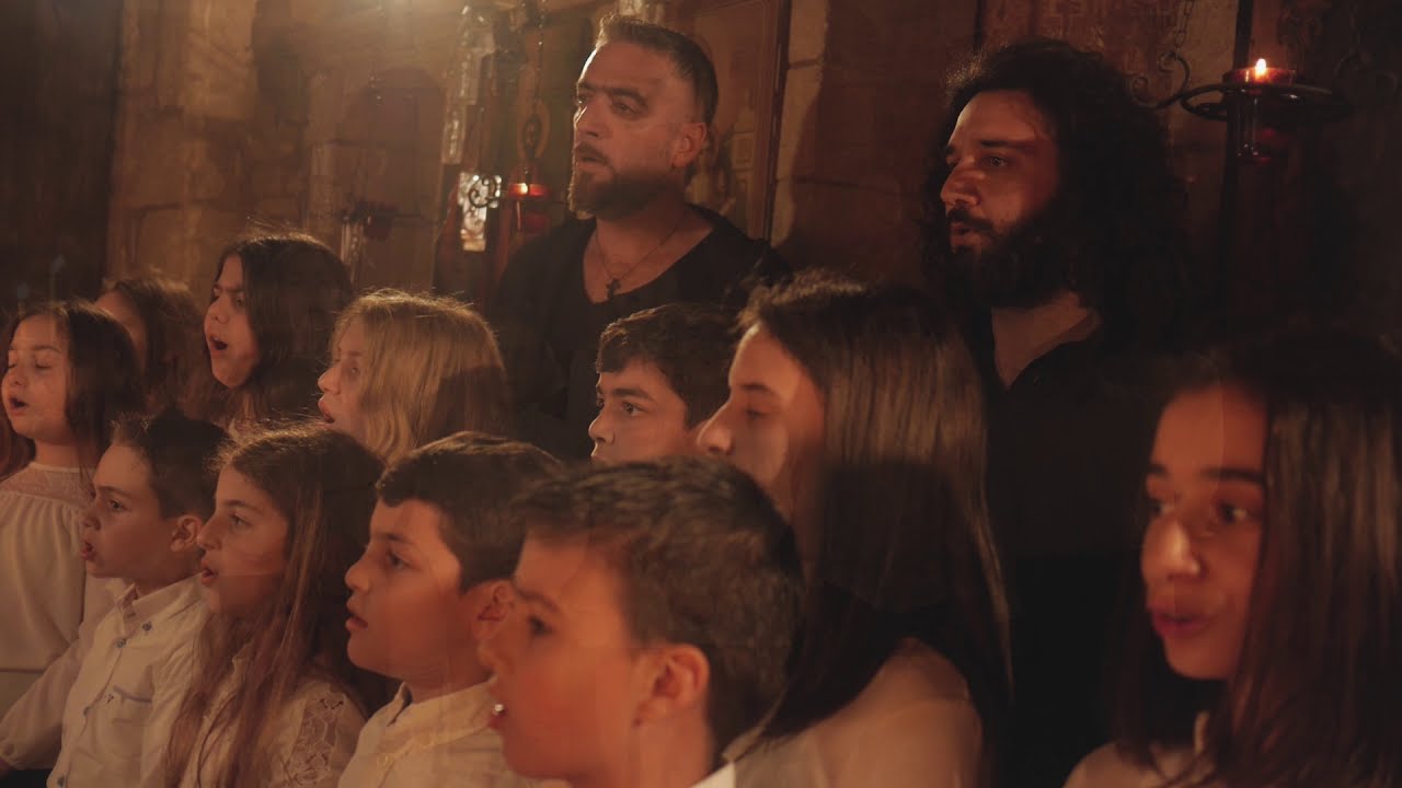 Στρατής Σκαράκης - "Χριστός Ανέστη" με την Παιδική Εφηβική Χορωδία Ι.Μ ...
