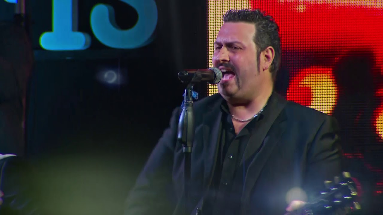 TONY GULLO - ME GUSTA - YouTube