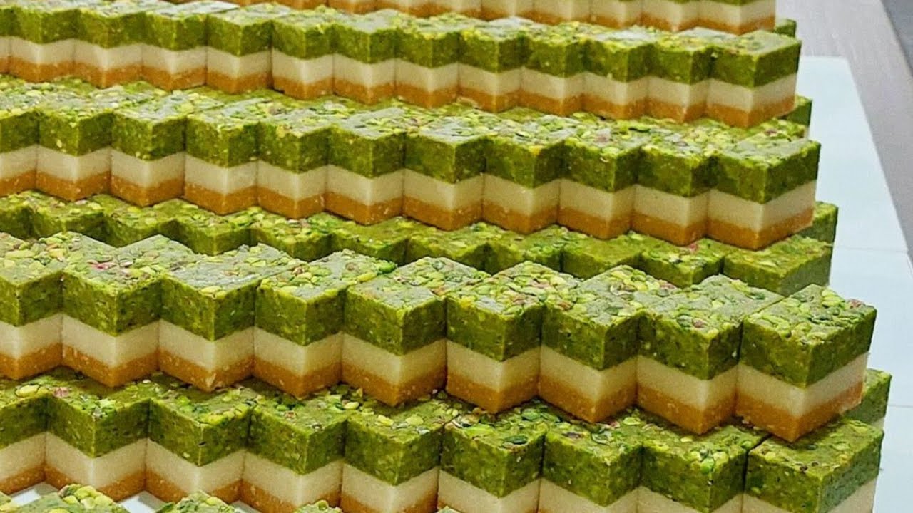 How to make traditional three-color baklava|colorful baklava desserts ...