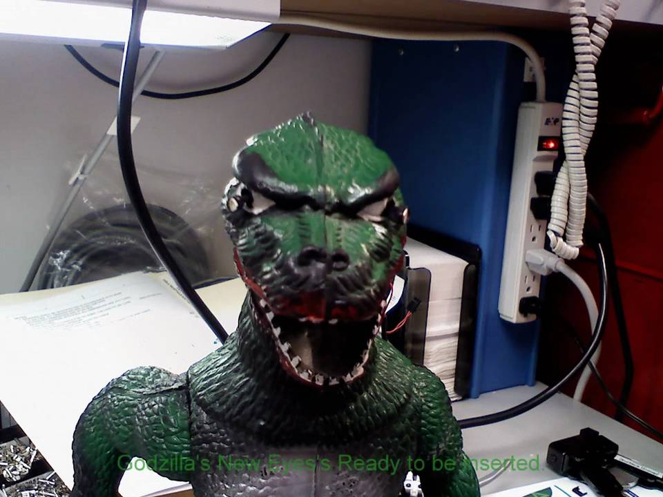 Godzilla Christmas Tree Topper - YouTube