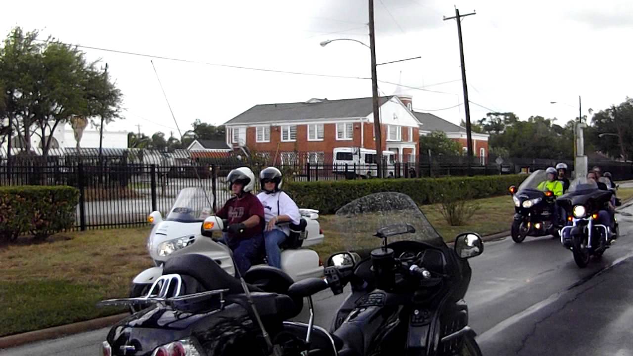 Nun Run Part 2 Oct8, 2011 Houston - YouTube