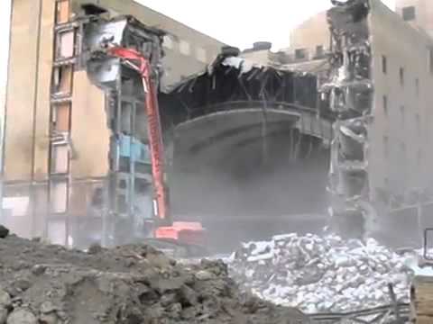 Cass Tech High School - Detroit demolition June 17, 2011 - YouTube