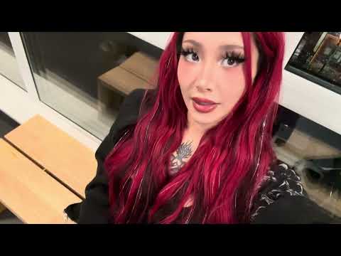 Being Goddess Suki & Friend’s Footstool! 