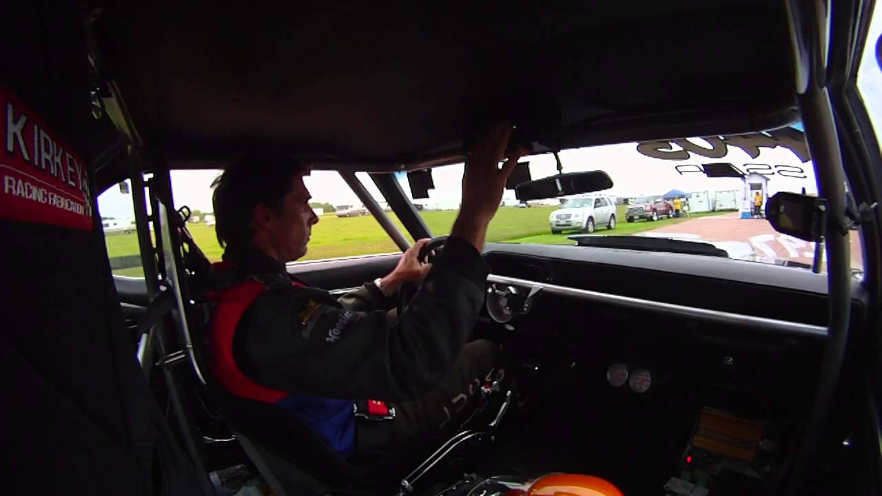 GARY EMMONS RND 4 WIN - YouTube