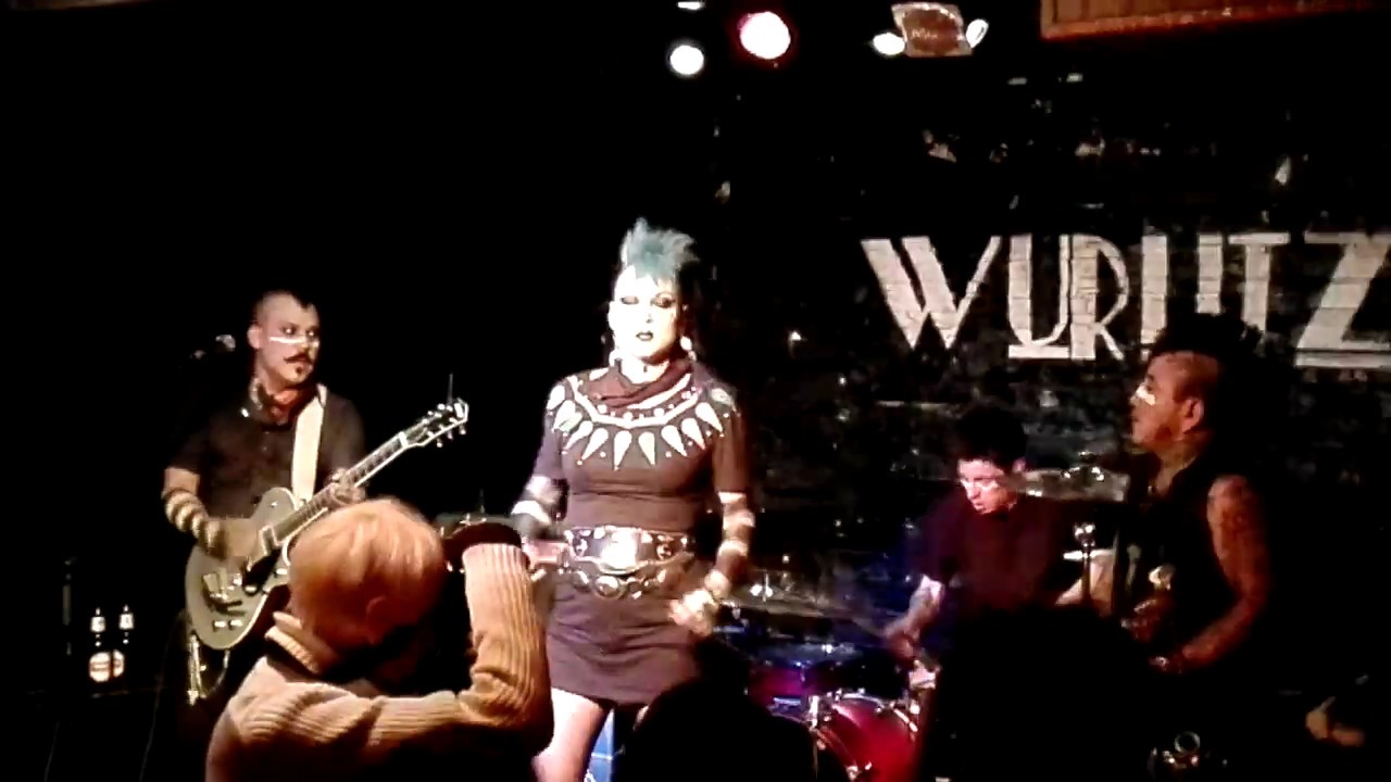 FANGS ON FUR - F Boy F Girl - YouTube