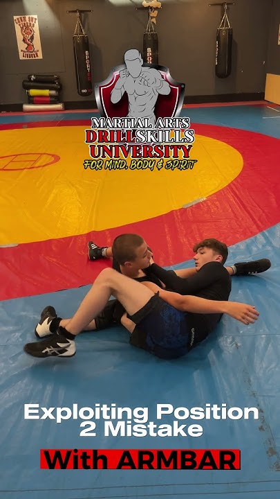 Exploiting Position 2 Mistake with Armbar#shorts - YouTube
