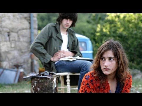 Après Mai Bande Annonce - YouTube