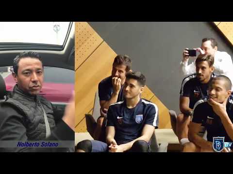 EMRE BELÖZOĞLU'NA DOĞUM GÜNÜ SÜRPRİZİ