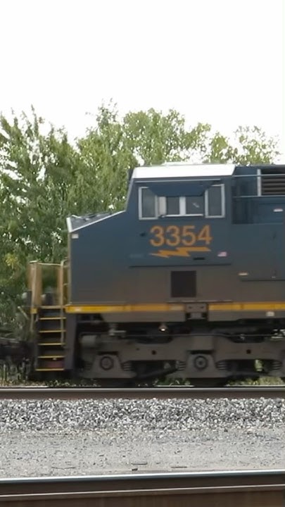 DPU on CSX Q161-09 Intermodal Double-Stack Train from Fostoria, Ohio October 10, 2020 #csx # ...