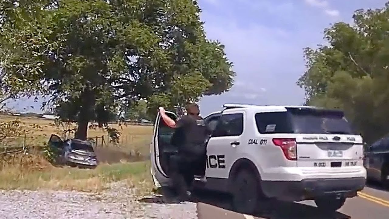 The Criminal Crashed Into a Tree. Police Pursuits & High Speed Ramming ...