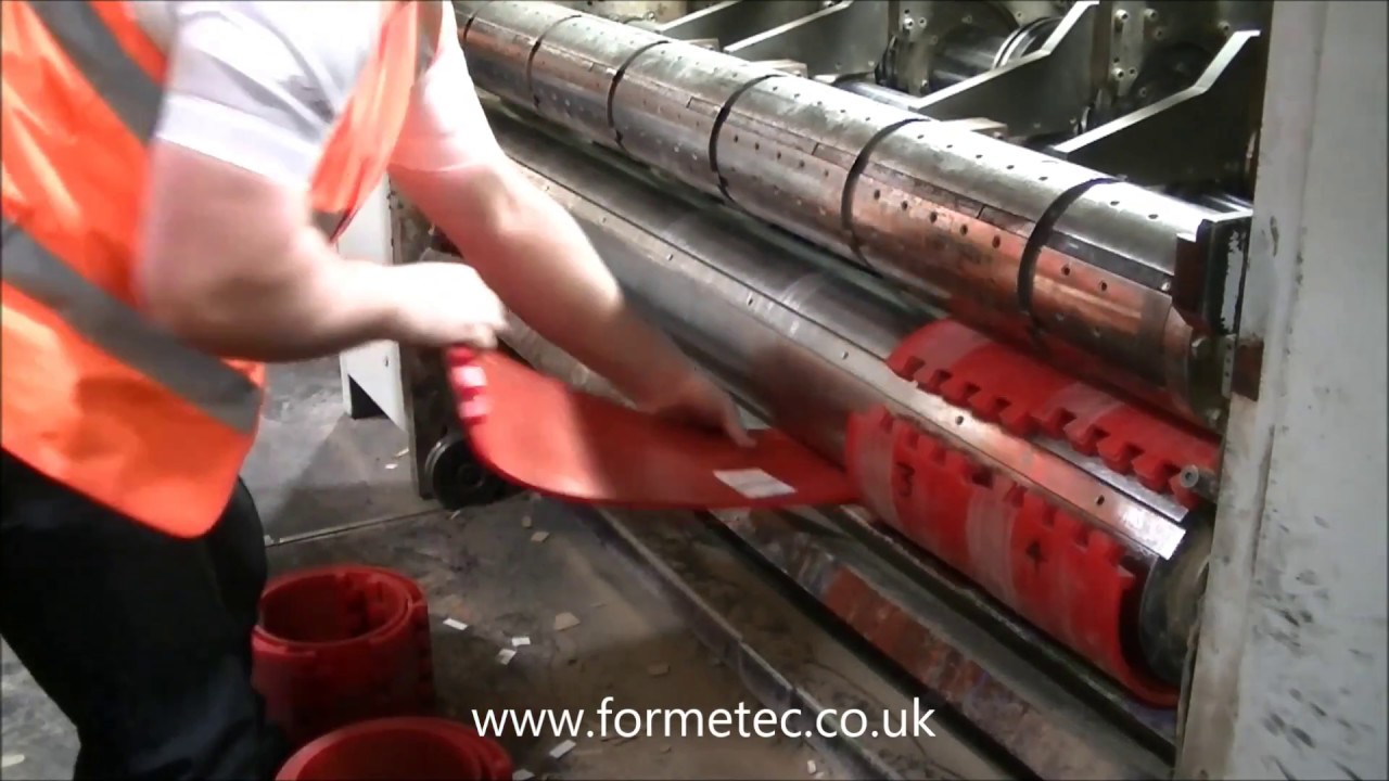 Anvil Cover Removal on Bobst 618 - Forme Tec Corrugated Ltd - YouTube