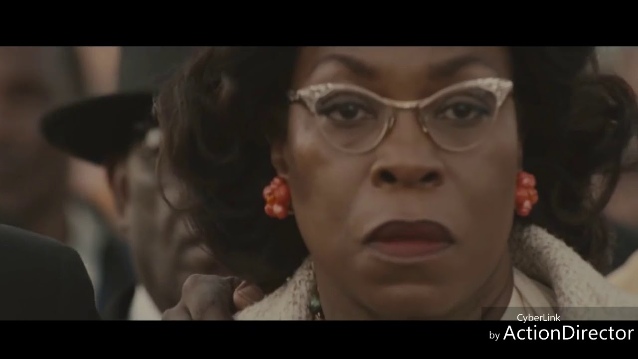 Selma Bridge scene - YouTube