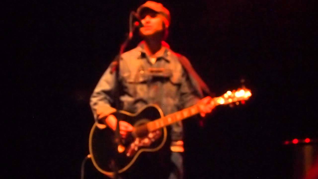 Todd Snider, West Nashville Grand Ballroom Gown - YouTube