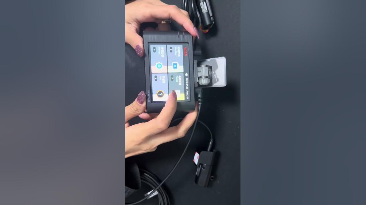 블랙박스 2채널 아이나비 Z5000+ FHD 32GB 6082A - YouTube