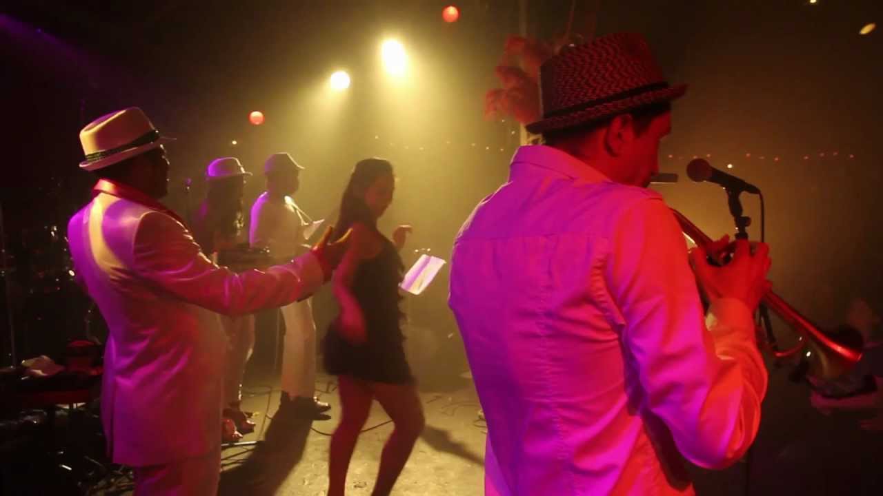 ANNA TORRES au CABARET SAUVAGE (1ère partie) - YouTube