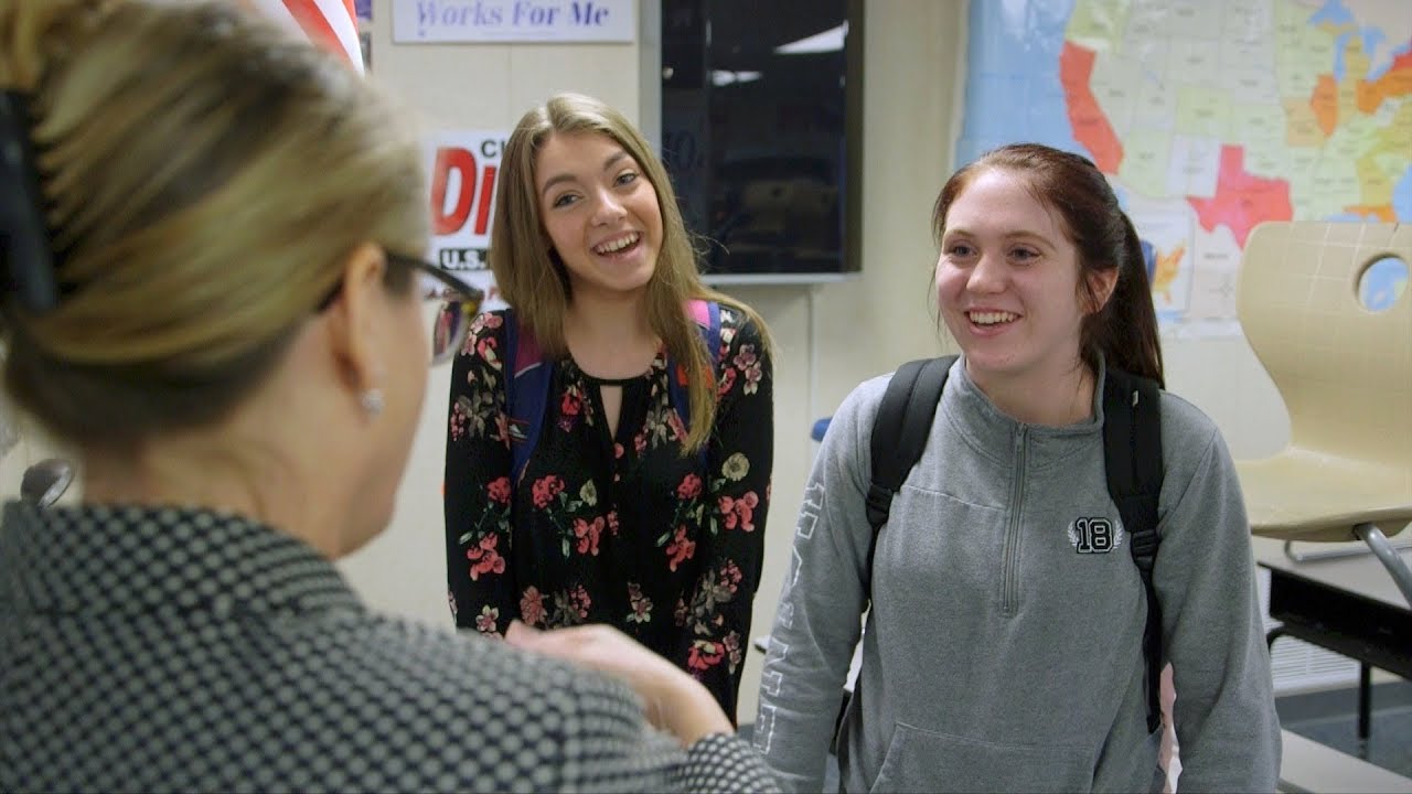 Pierce County Auditor visits GKHS - YouTube