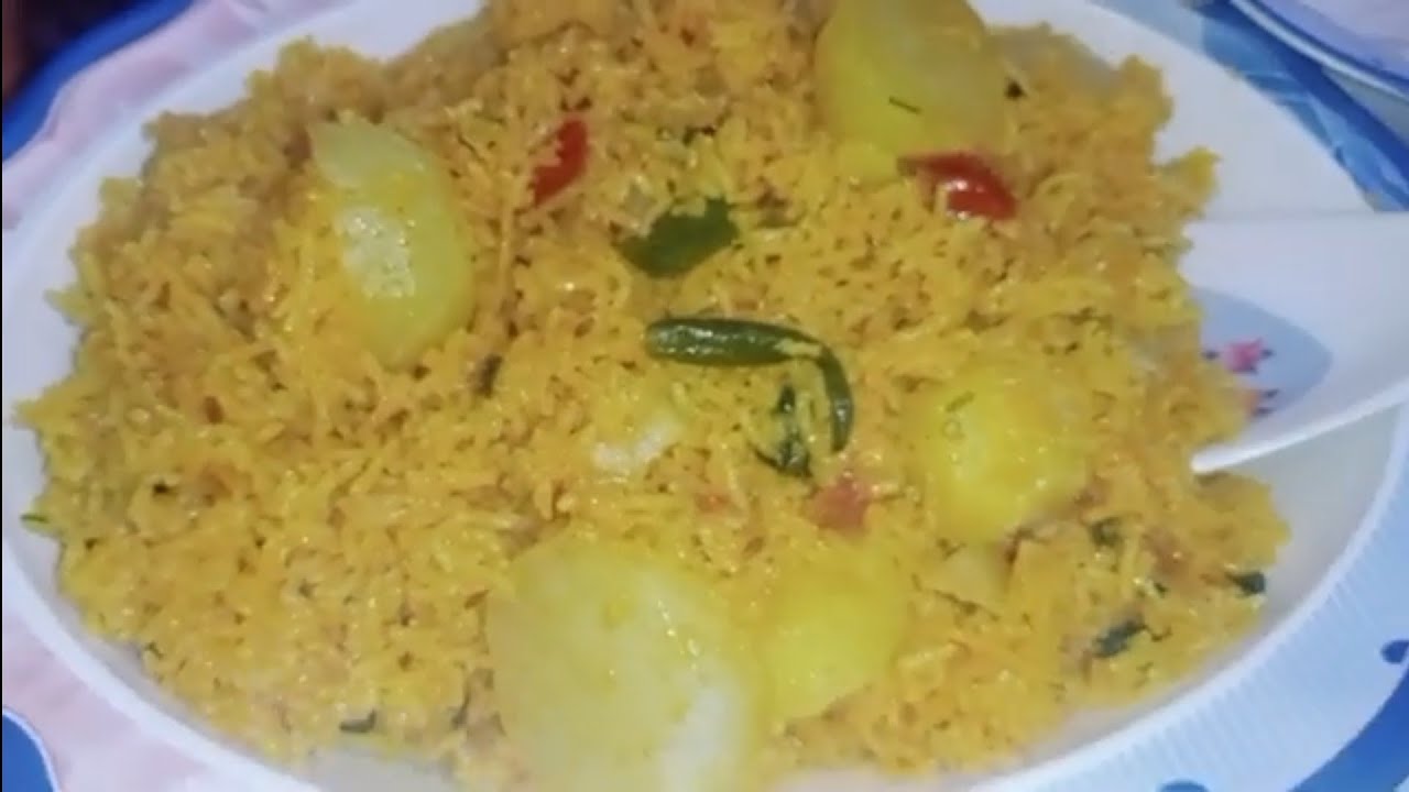 chatpati simple aalu ki tahiri recipe 🤤 how to make aalu tahiri - YouTube