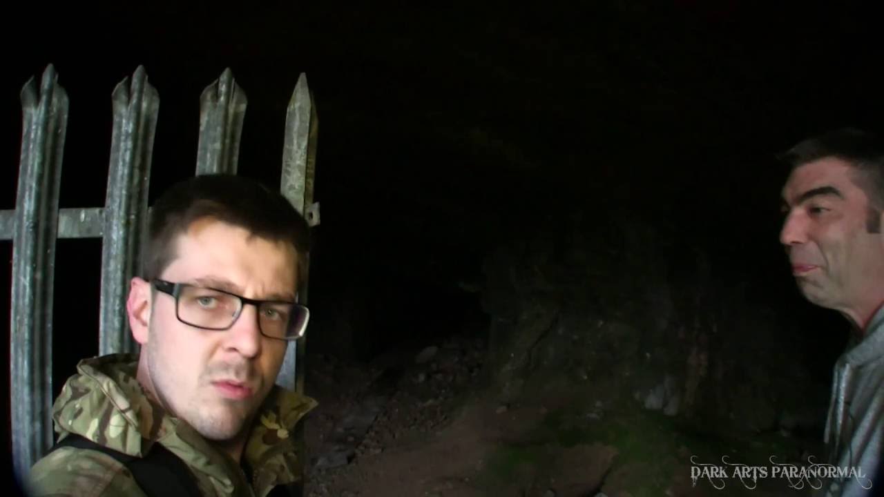 ABANDONED MINE EXPLORE SPIDER INFESTED CAVE!!! URBAN EXPLORING ...