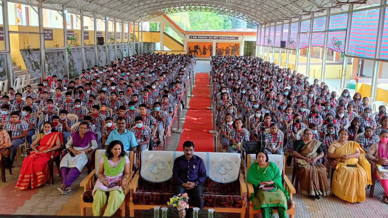 Students and staff watching PARIKSHA PE CHARCHA 2023 | KV AFS AKKULAM ...