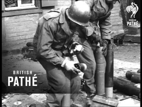 Invasion Scenes (1945) - YouTube