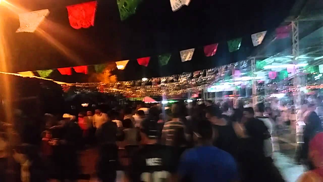 Danza en Villa Jimenez Michoacan 2015 - YouTube