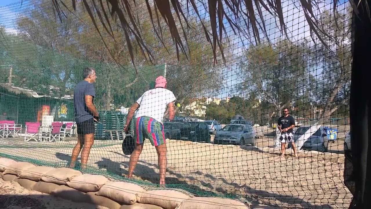 V.R. Maik Vasilis Giannis Mayro Lithari 11 3 15 - YouTube