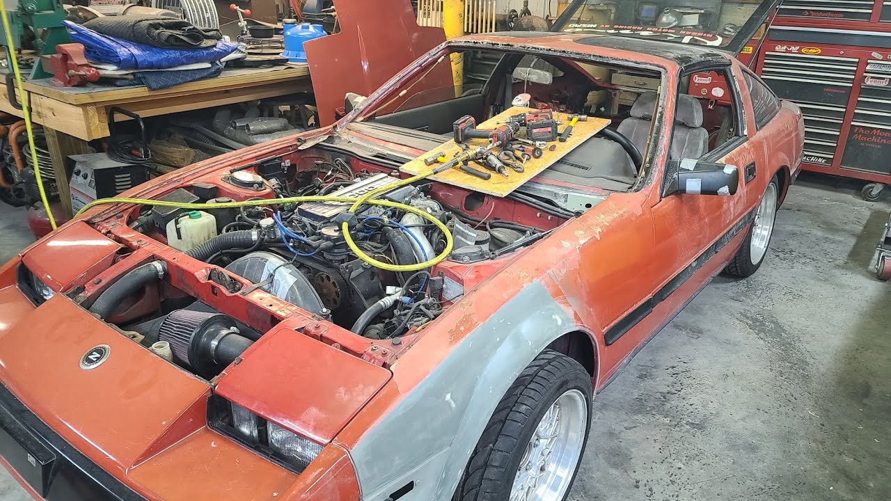 300zx Time To Get That Windshield Frame Fixed. - YouTube