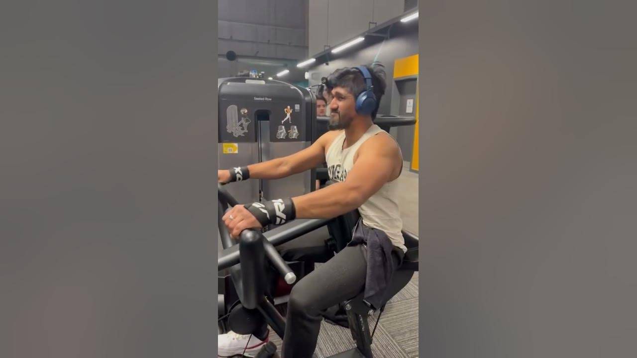 Seated Low Row Exercise 💪 - YouTube