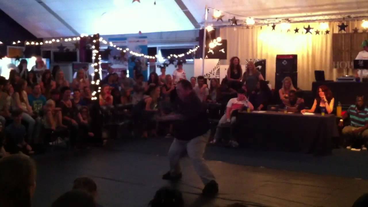 The Squiggle Dance!! - YouTube