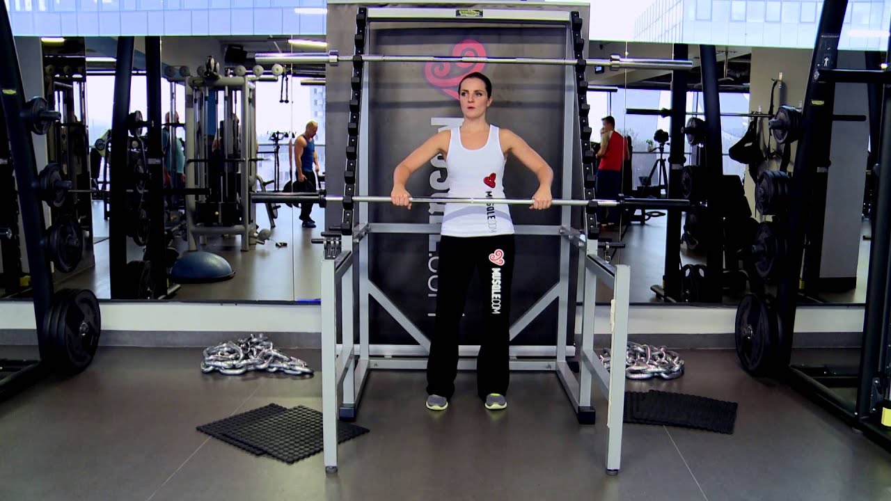 Bodyweight rows - YouTube
