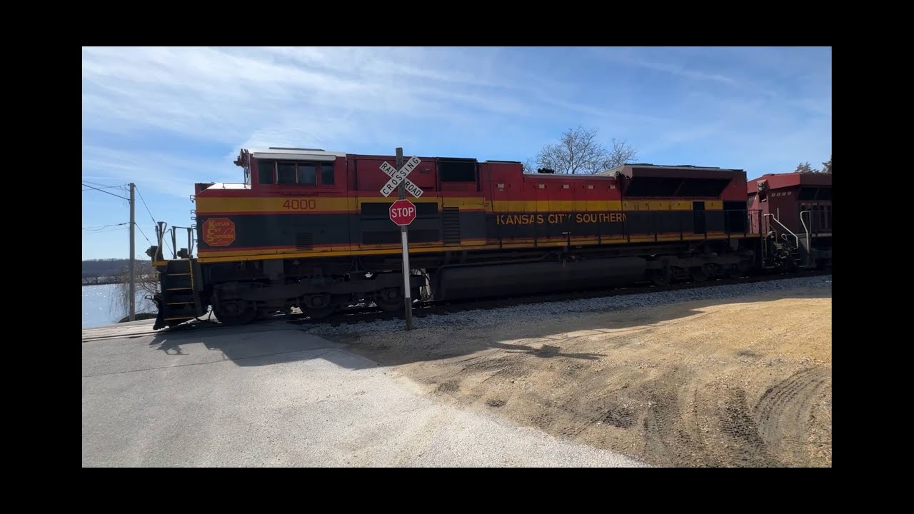 Fast train KCs 4000 & CP 8898 - YouTube