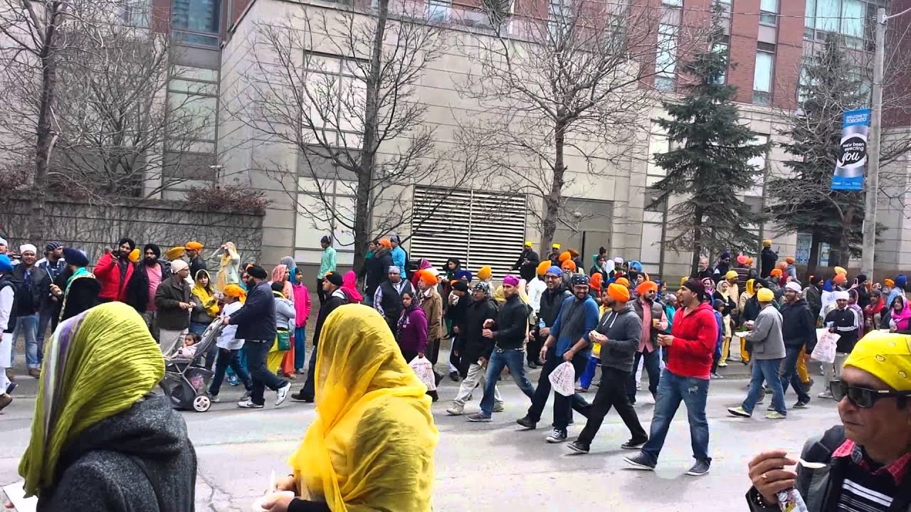 Sikh day parade in toronto 2014 - YouTube